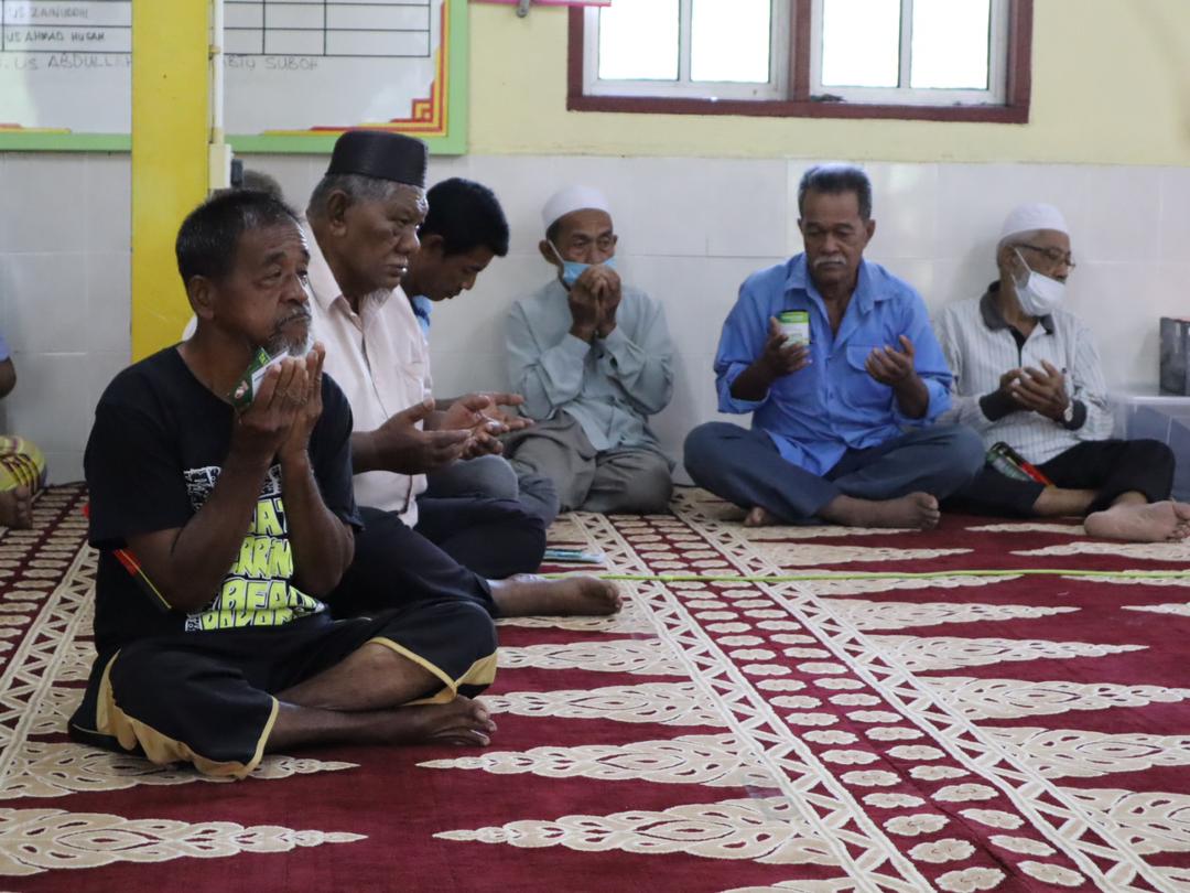 KONVOI AGIHAN ZAKAT 2022 Ke Masjid Al-Syarif Padang Gajah, Terong ...